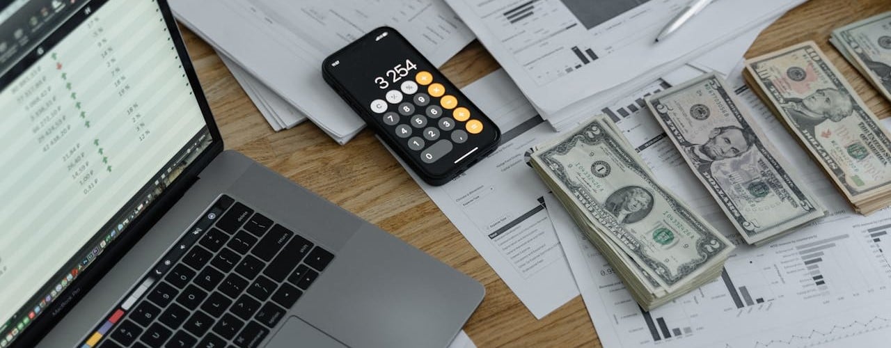 Che cosa è un P&L in finanza? Guida al conto profitti e perdite - Brixx